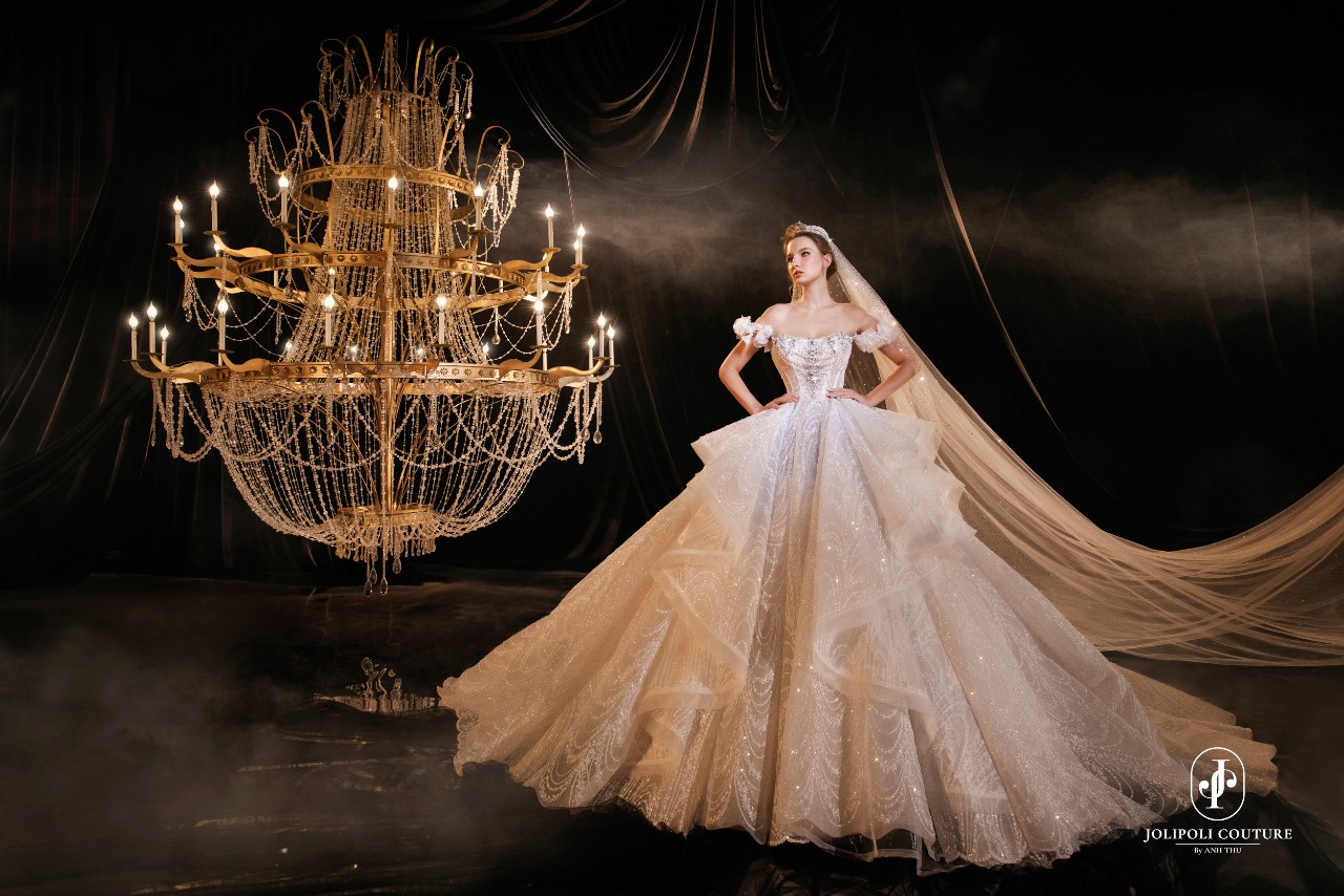 JOLIPOLI – ALL OVER THE WORLD